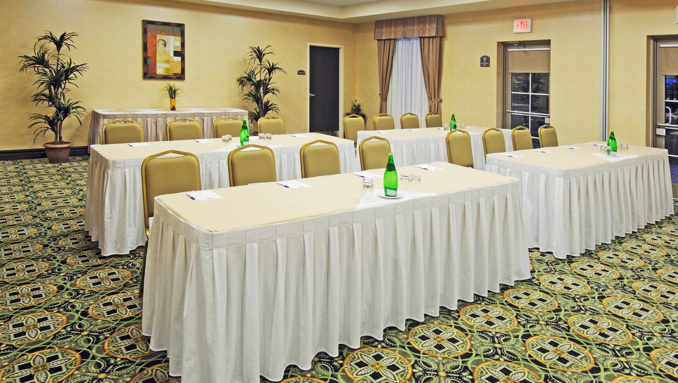 Holiday Inn Express North Bay - InnVest | InnVest